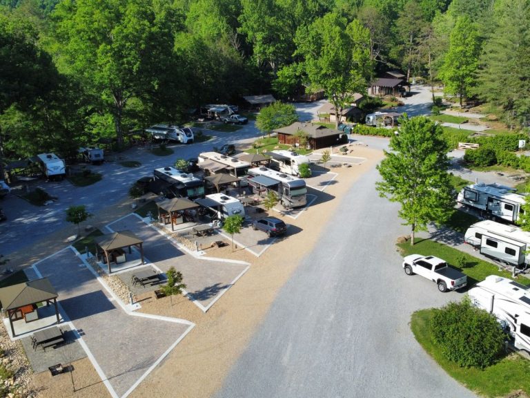 6 Reasons to Stay at Little Arrow RV Resort | Life in The RV