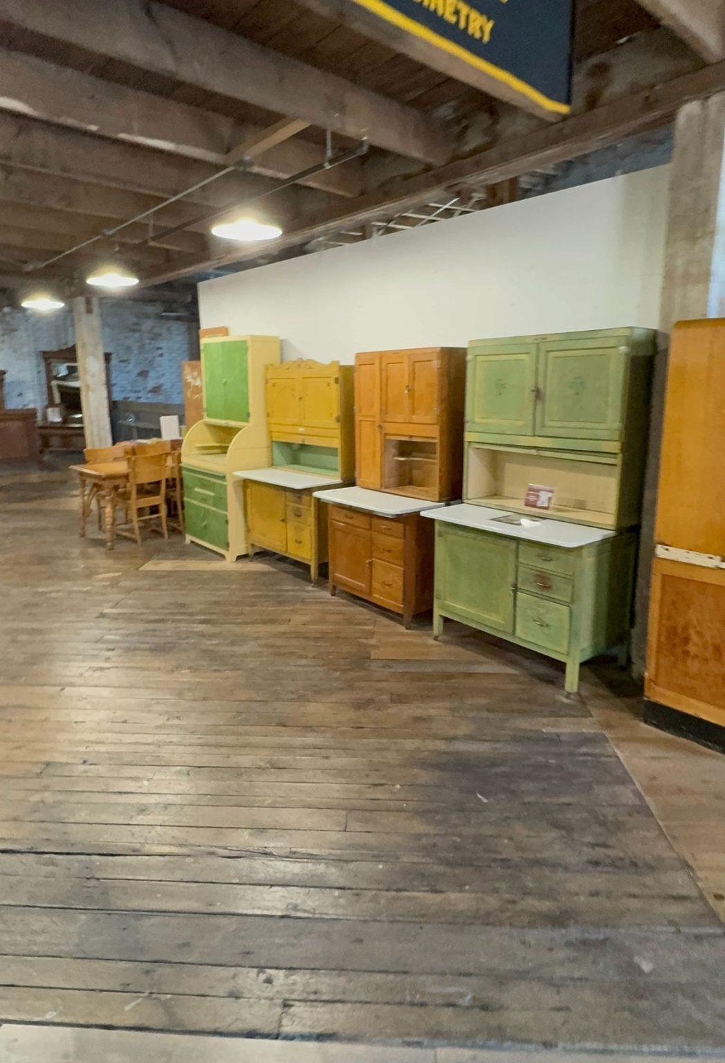 Day Trip to Nappanee Indiana: 7 Must-See Spots | Life in The RV