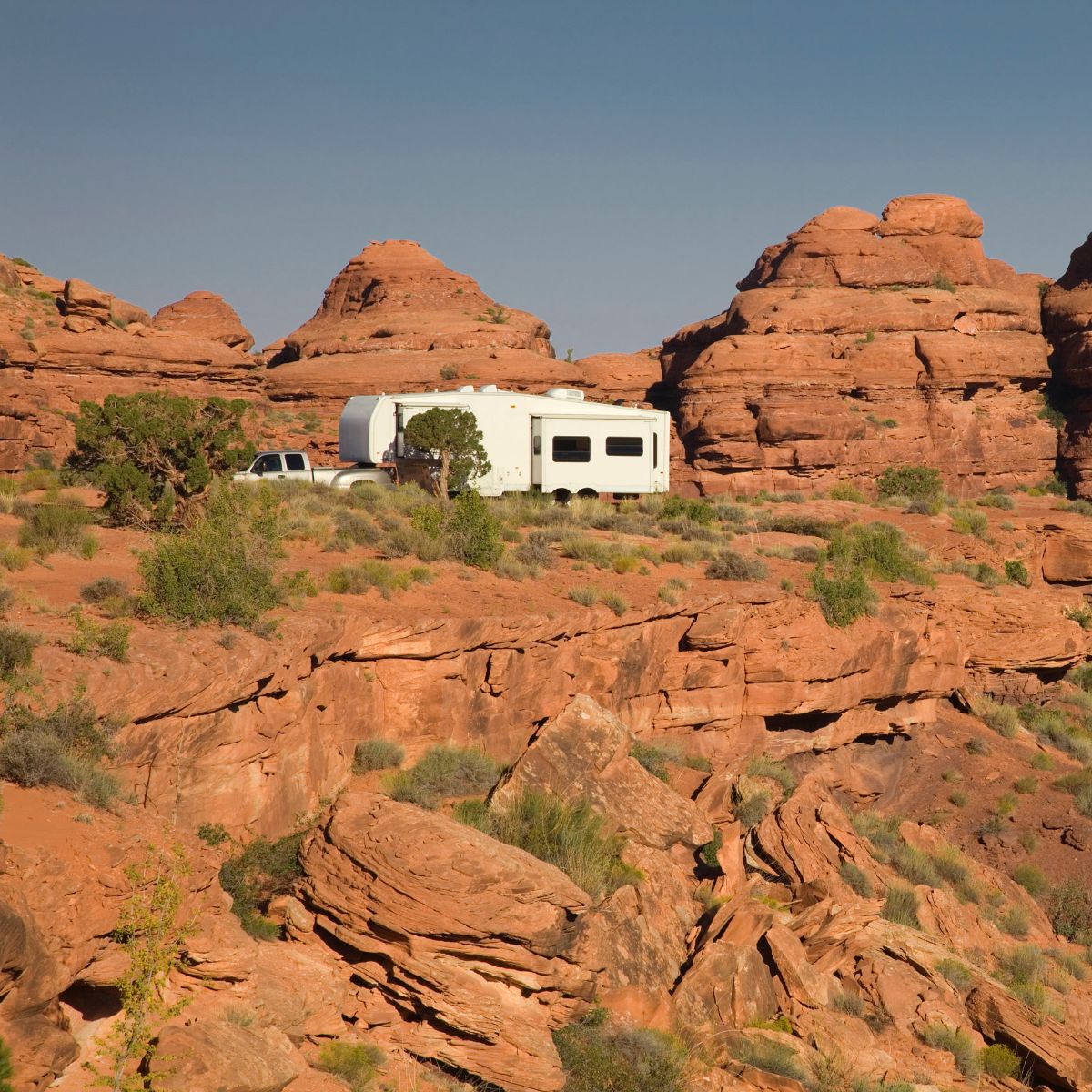 Key Boondocking Tips for First-Time Boondockers | Life in The RV
